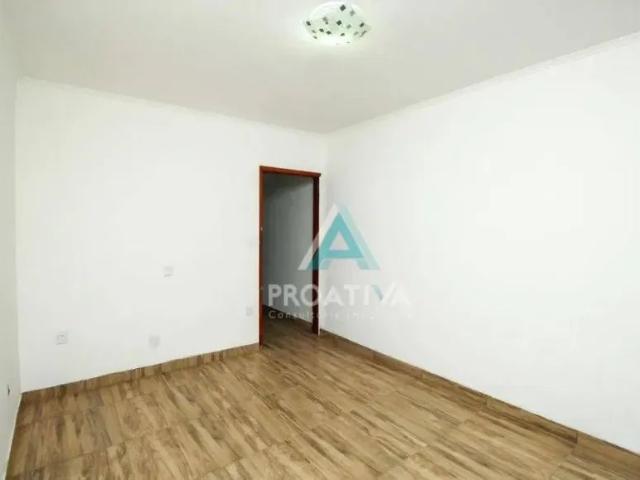 Casa com 2 Quartos para alugar, 90m² Parque das Nações