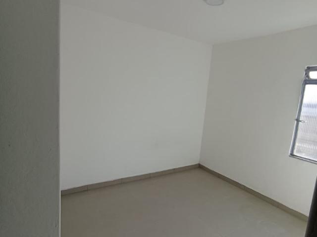Casa com 2 quartos para alugar no bairro Nova Granada em Belo Horizonte