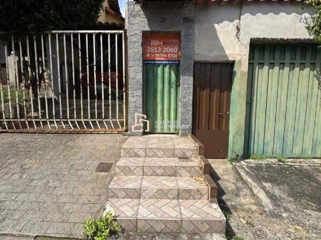 Casa com 2 quartos para alugar no bairro Araguaia, 76m²