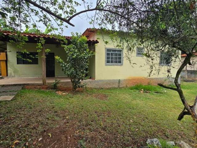 Casa com 2 quartos para alugar no bairro Chácara Novo Horizonte, 2400m²