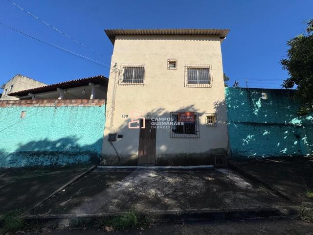 Casa com 2 quartos para alugar no bairro Estrela do Oriente, 56m²