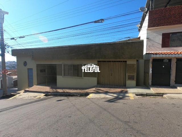 Casa com 2 quartos para alugar no bairro Jardim Petrópolis