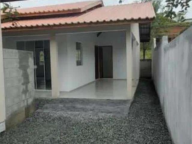 Casa com 2 quartos para alugar na Rua Carlos Bacca, 102, Espinheiros, Itajaí
