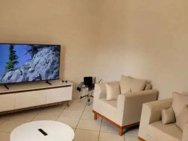 Casa com 2 quartos para alugar na Rua Conselheiro João Alfredo, 4, Jardim García, Campinas