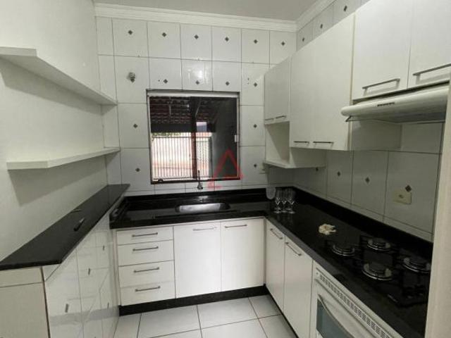 Casa com 2 quartos para locação, 80m² por R$300.000,00 Ouro Verde, Londrina PR