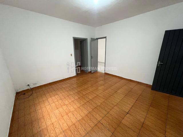Casa com 2 quartos para locaçao, 60,00m² Olímpico REF. HI11016