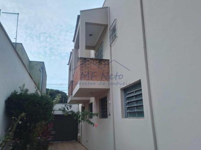 Casa com 2 quartos, Parque Clayton Malaman, Pirassununga R$ 850 mil, Cod: 10133783