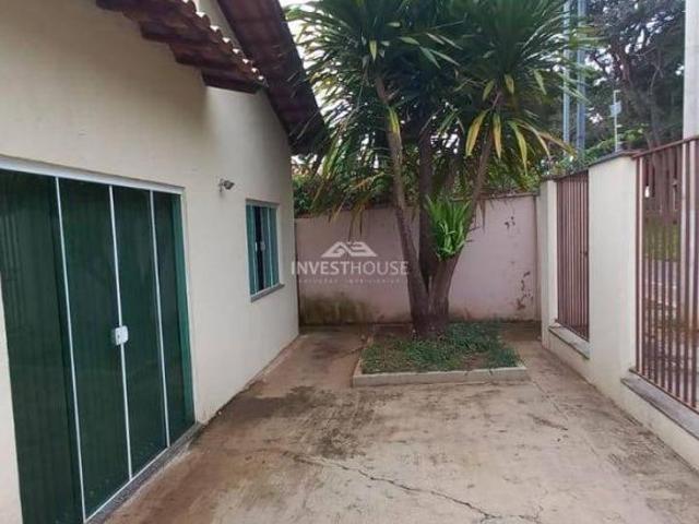 Casa com 2 quartos próximo ao Centro em Guaxupé