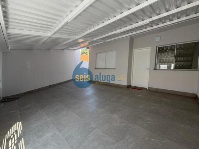 Casa com 2 quartos rescem reformada no bairro Terra Nova