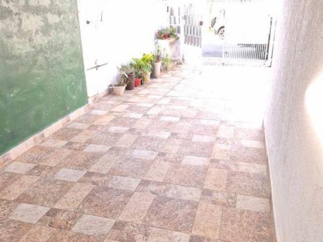 Casa com 2 quartos, Tupi, Praia Grande R$ 595 mil