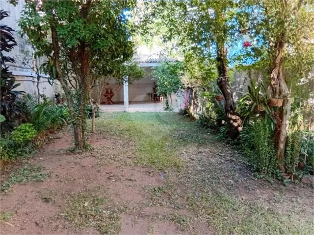 Casa com 2 quartos à venda em Jardim das laranjeiras SP