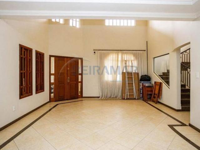 Casa com 2 Residências, Piscina e 557m² – Condomínio Casa Bella, SMPW Quadra 1 – Park Way, Brasília