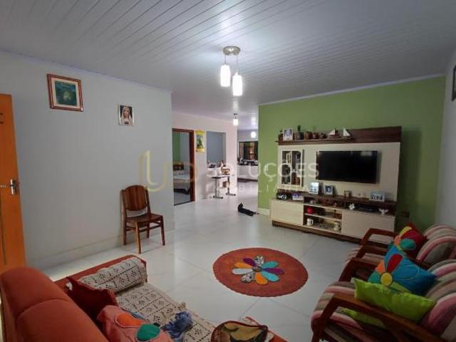 Casa com 2 Residências | 4 Quartos | Terreno 352m² | Sobradinho QD 16 | Aceita Troca | R$570.000,00