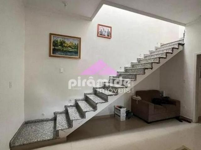 Casa com 2 suítes à venda, 150m² por R$ 775.000 Vista Verde São José dos Campos/SP