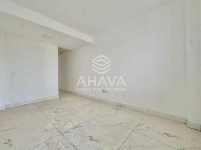 Casa com 2 Suítes à Venda, 120m², 2 Vagas, Bairro Santa Branca, próximo à Avenida Pedro I