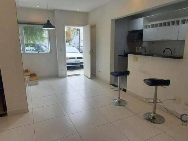 Casa com 2 suítes e closet à venda, 74 m²