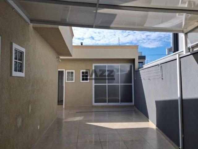 Casa com 2 Suítes e Energia Fotovoltaica