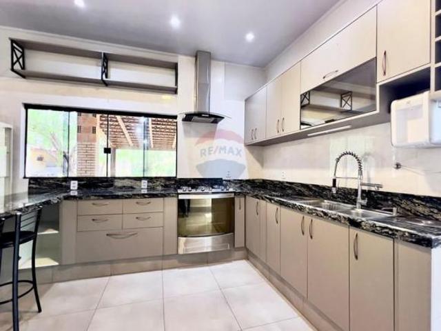Casa com 2 suítes no Jardim Botânico