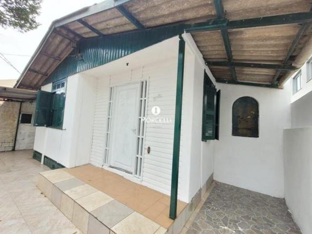 Casa com 2D e mais Edícula em Camobi