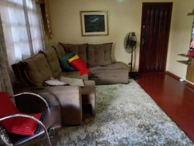 Casa com 300m² 3 quartos, à venda, no bairro Afonso Pena em São José dos Pinhais