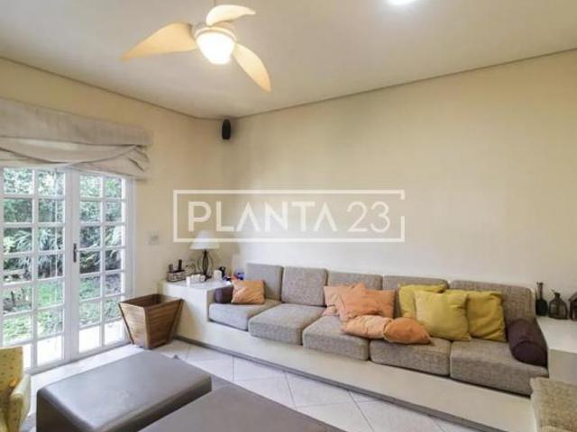 Casa com 325 m², 3 quartos sendo 2 suítes à venda no bairro Vila Madalena