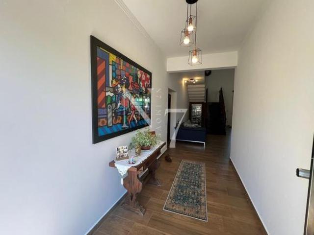 Casa com 329 m² com 4 dorm. piscina em Condomínio Atibaia