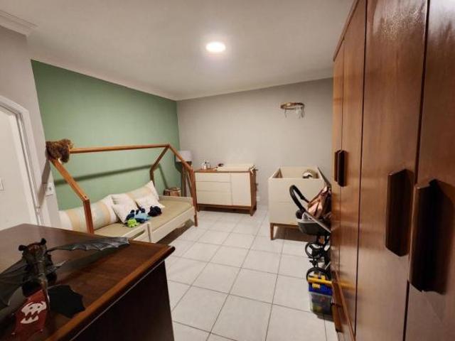 Casa com 330 m² e 3 quartos à venda em Santana