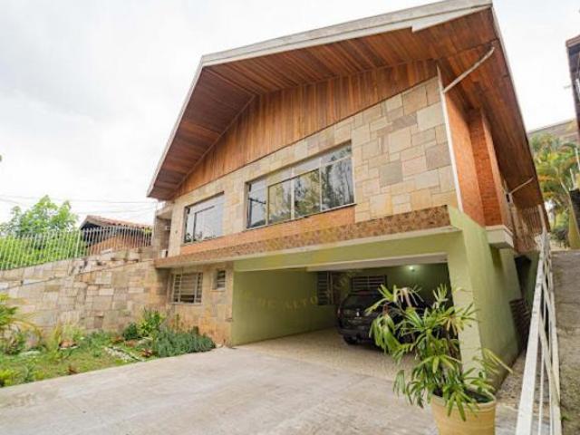 Casa com 331 m², à venda no bairro Chácara Monte Alegre