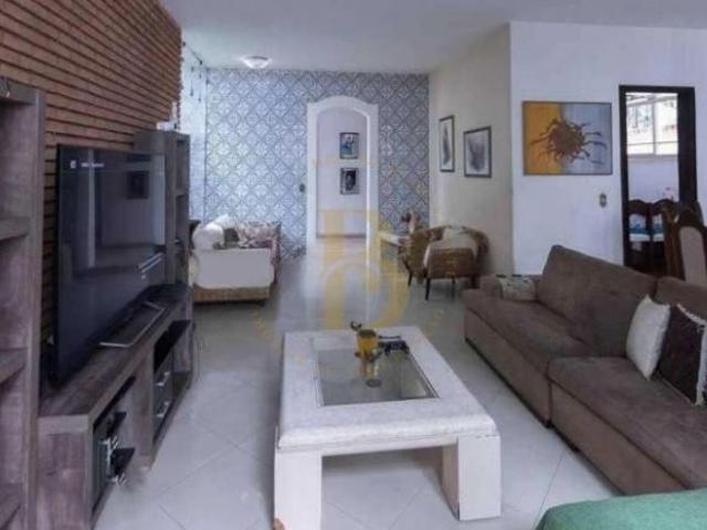 Casa com 340 m², 4 quartos sendo 1 suíte à venda no bairro Alto da Lapa