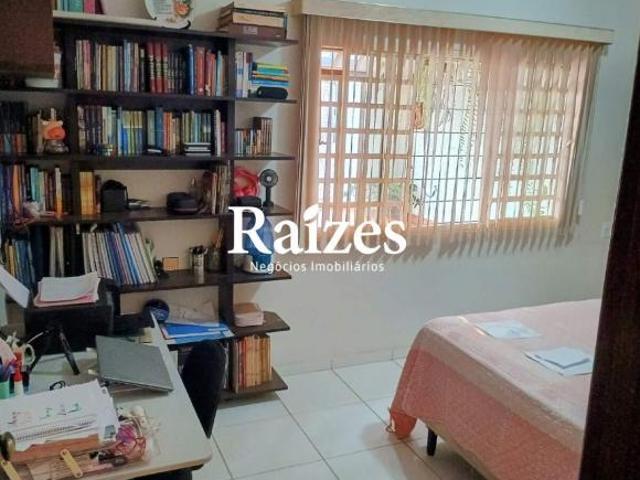 Casa com 3/4 sendo 1 suíte no Cidade Jardim