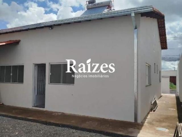Casa com 3/4 sendo 1 suíte no Jardim Holanda
