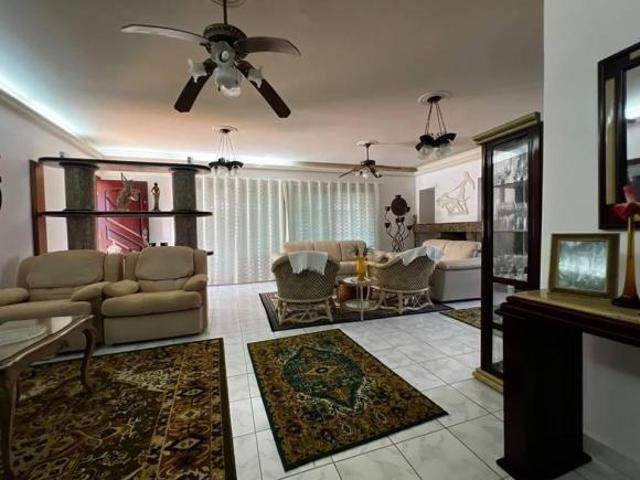 CASA COM 389,71 m² FLÓRIDA PRAIA GRANDE SP