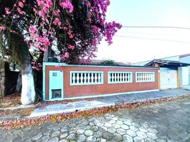 Casa com 3 dorm. à venda, 150 m² por R$ 730.000,00 Indaiá Caraguatatuba/SP