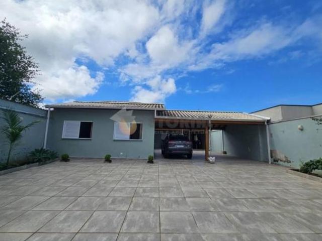 Casa com 3 dorm. à venda, 175 m² por R$ 955.000,00 Sumaré Caraguatatuba/SP