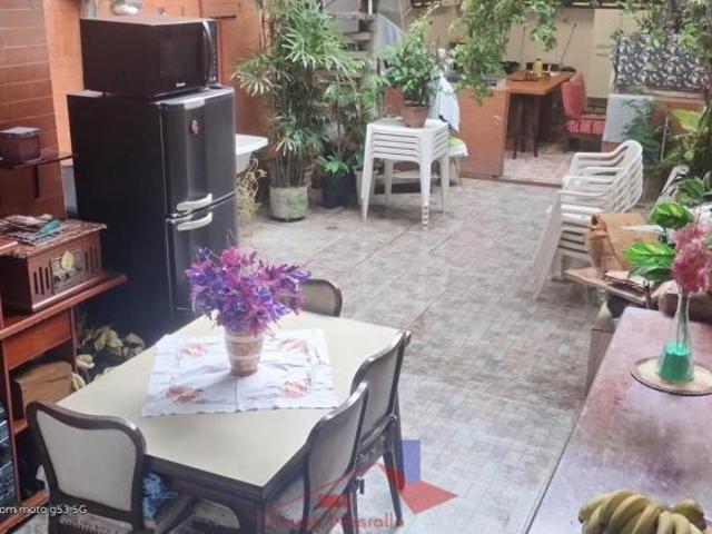 Casa com 3 dorm VILA MATHIAS SANTOS