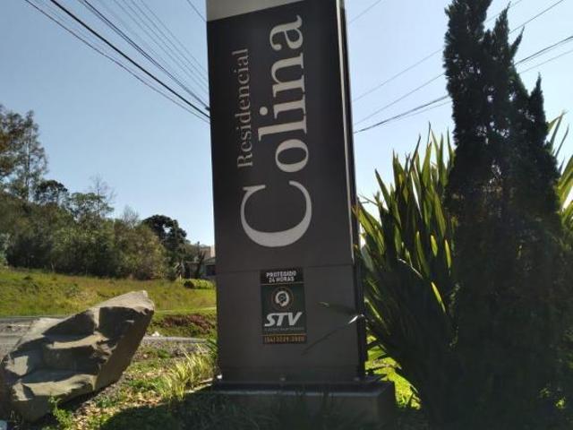 CASA COM 3 DORMIT