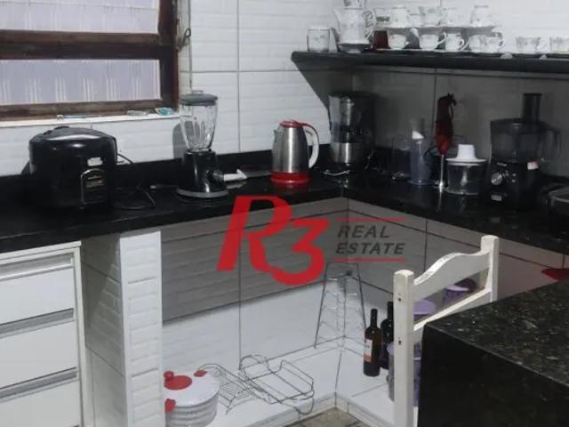 Casa com 3 dormitórios para alugar, 150 m² por R$ 5.000,01/mês Vila Antártica Praia Grande/SP