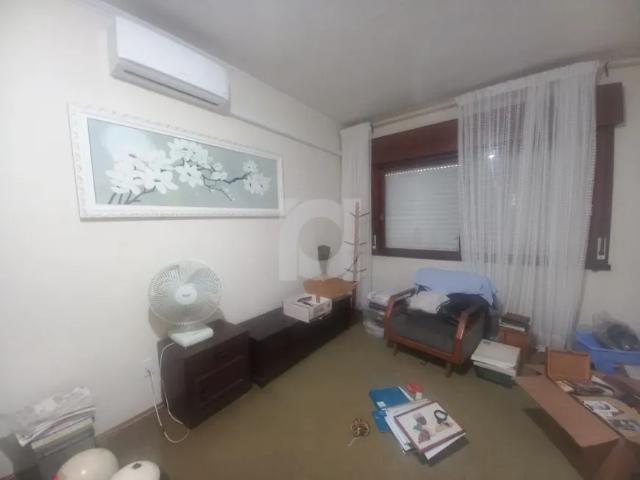 Casa com 3 dormitórios para alugar, 200 m² Centro São Leopoldo/RS