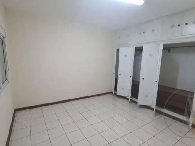 Casa com 3 dormitórios para venda ou aluguel, Vila Leão Sorocaba/SP