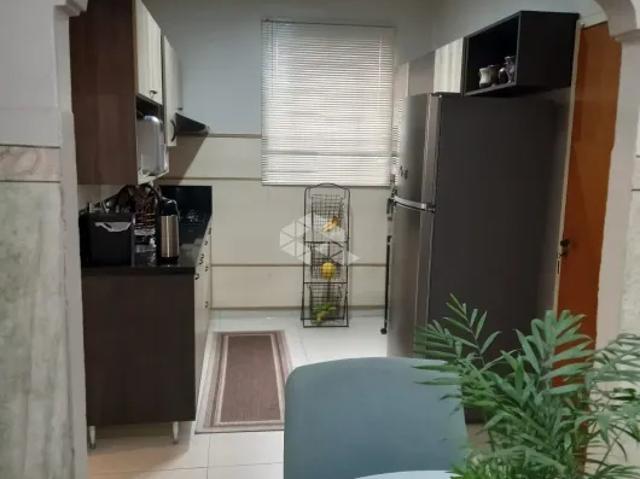 Casa com 3 dormitórios Residencial ou Comercial para venda junto Av. Cavalhada e Shopping Cavalhada
