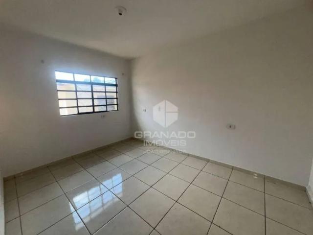 Casa com 3 dormitórios à venda por R$ 349.900,00 Conjunto Residencial Branca Vieira Maringá/PR