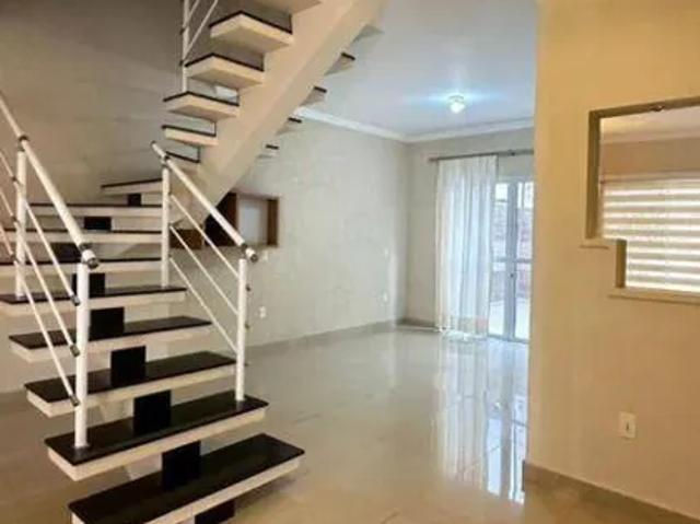 Casa com 3 dormitórios à venda, 144 m² por R$ 990.000,00 Condomínio Villaggio di Itaici Indaiatu