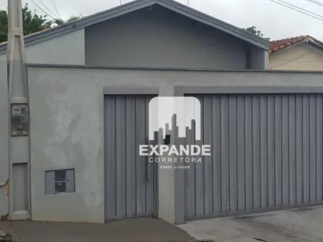 Casa com 3 dormitórios à venda, 160 m² por R$ 390.000,00 Vila Casa Branca Botucatu/SP
