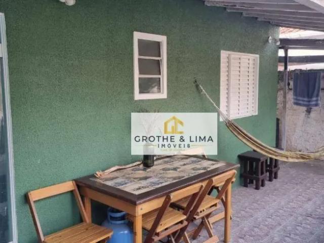Casa com 3 dormitórios à venda, 162 m² por R$ 650.000,00 Jardim Aeroporto São José dos Campos/SP