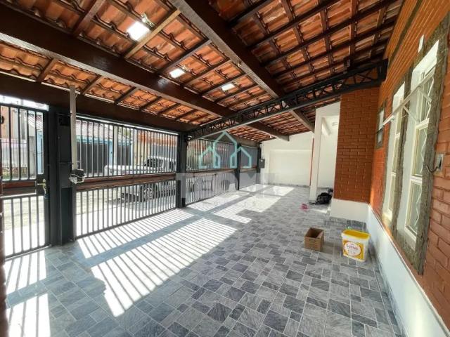 Casa com 3 dormitórios à venda, 170 m² por R$ 499.000,00 Parque Senhor do Bonfim Taubaté/SP
