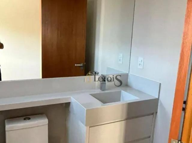 Casa com 3 dormitórios à venda, 189 m² por R$ 1.980.000,00 Condomínio Dona Maria Cândida Indaiat