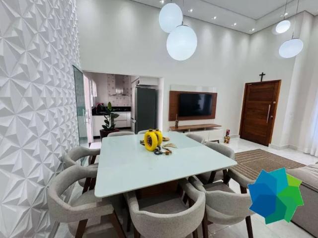 Casa com 3 dormitórios à venda, 105 m² por R$ 865.000 Condomínio Village Moutonnée Salto/SP