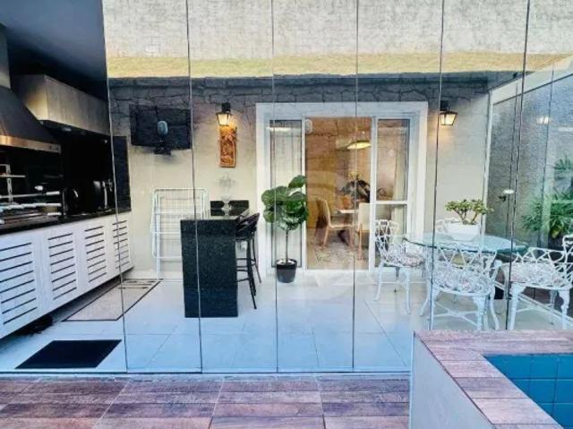 Casa com 3 dormitórios à venda, 106 m² por R$ 1.280.000 KAZA Jundiaí