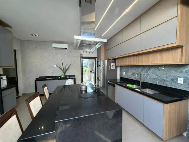 Casa à venda, 108 m² por R$ 700.000,00 Portal Beija Flor Uberaba/MG