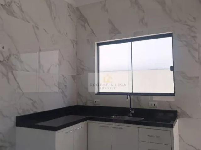Casa com 3 dormitórios à venda, 115 m² por R$ 790.000 Parque São Luís Taubaté/SP